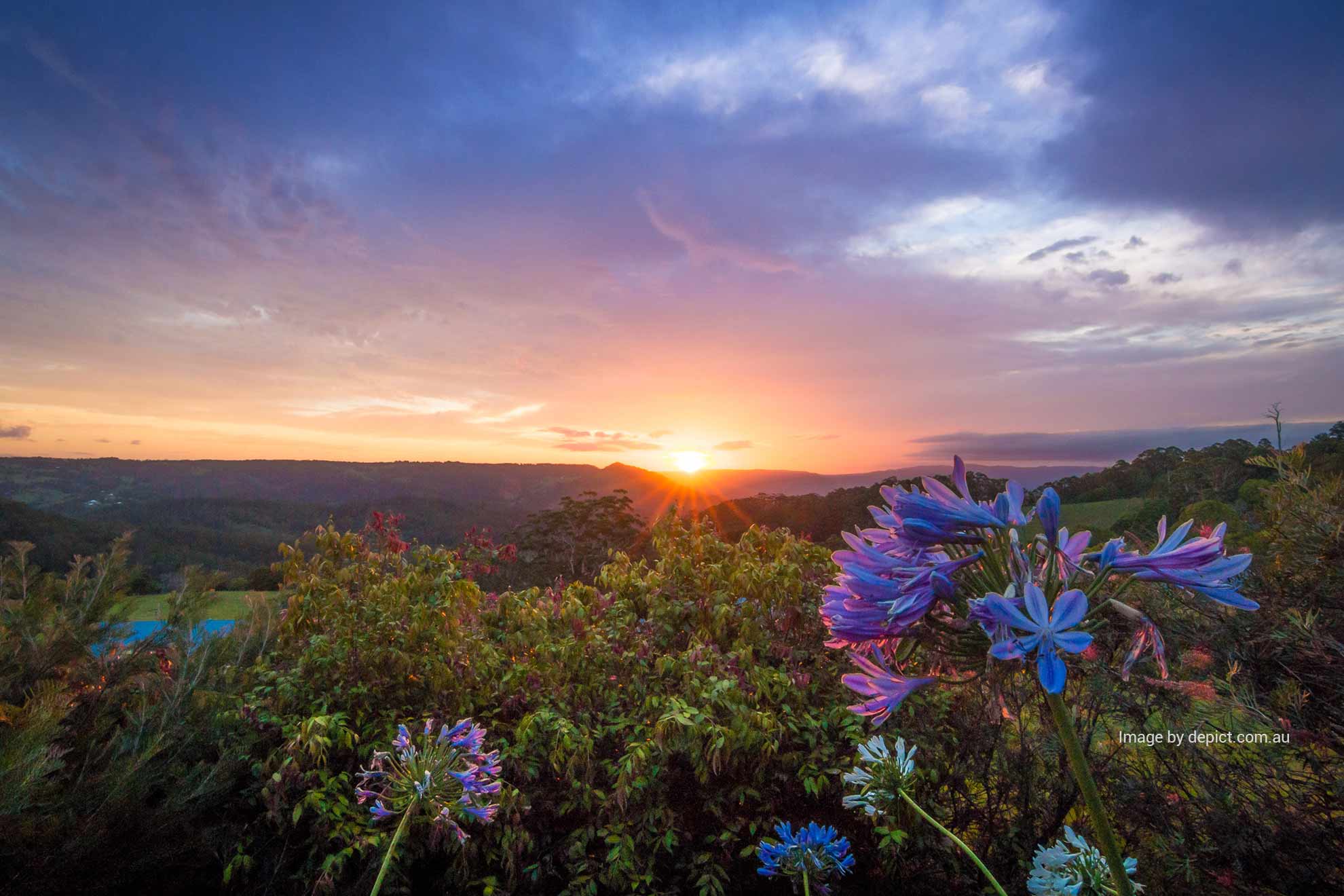 Blue Summit Cottages: Luxury Maleny Accommodation Blue Summit Cottages